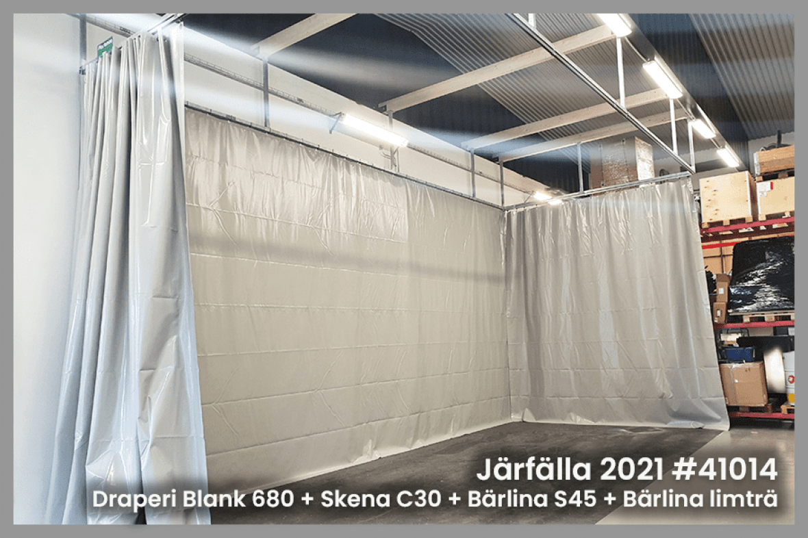 Draperi Blank 680 - Snyggt och Praktiskt Industridraperi